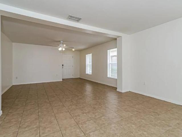 3 Br, 3 bath, Townhouse/Brownstone/RowHouse 9313 Wellstone Dr