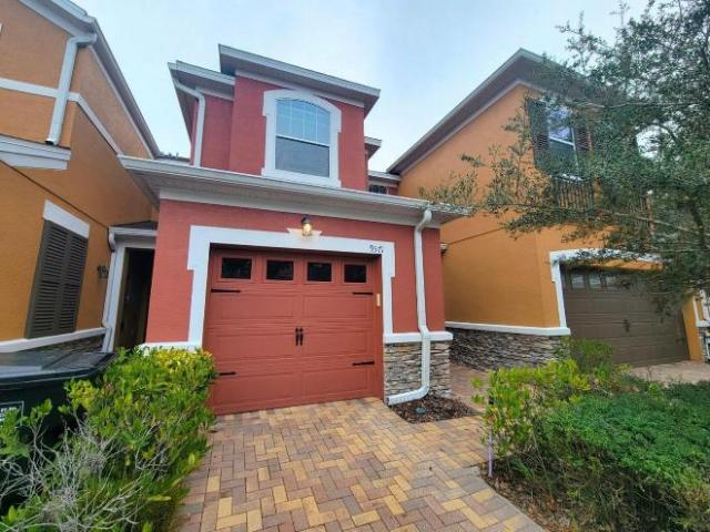 3 Br, 3 bath, Townhouse/Brownstone/RowHouse 9571 Silver Buttonwood