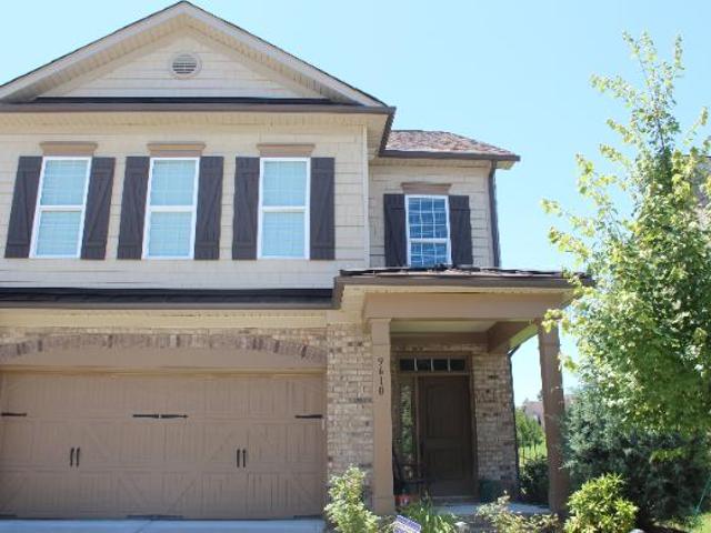 3 Br, 3 bath, Townhouse/Brownstone/RowHouse 9610 Camberley Ave