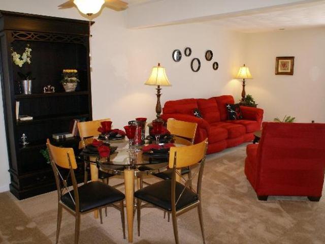 3 Br, 3 bath, Apartment 1001 Beach Pointe Ave