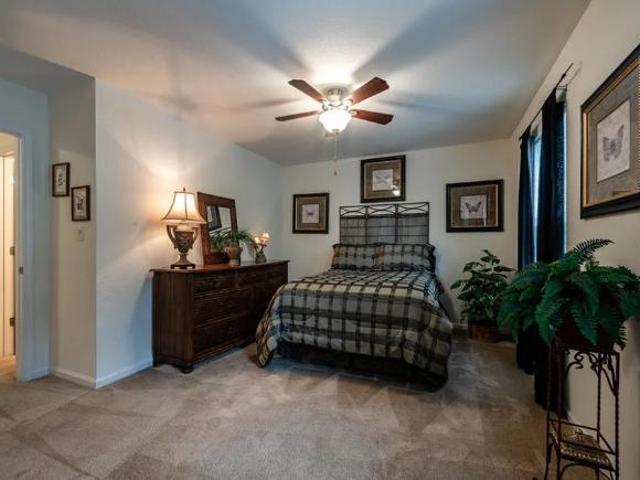 3 Br, 3 bath, Apartment 101 Bridge Pointe Ln