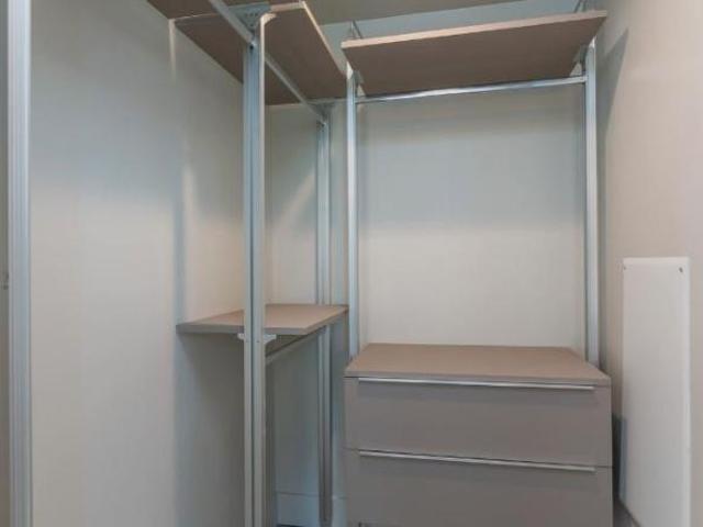 3 Br, 3 bath, Apartment 11837 Mayfield Ave