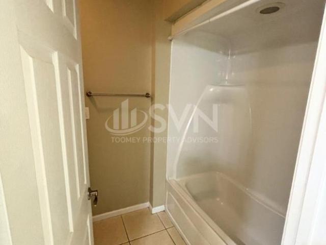 3 Br, 3 bath, Apartment 1708 Spring Hill Place
