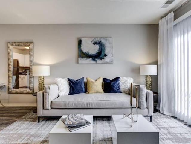 3 Br, 3 bath, Apartment 22 Vivaldi Ct