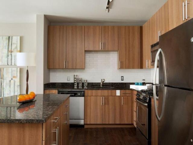 3 Br, 3 bath, Apartment 4105 Symmes Circle