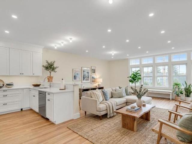 3 Br, 3 bath, Apartment 72 Oakland St