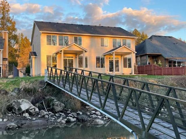 3 Br, 3 bath, Condo 50 Marina Drive