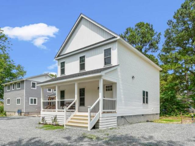 3 Br, 3 bath, Condo 5421 Deep Hole Road