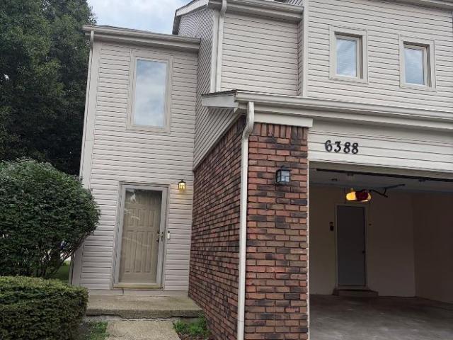 3 Br, 3 bath, Condo 6388 Dummerston Ct