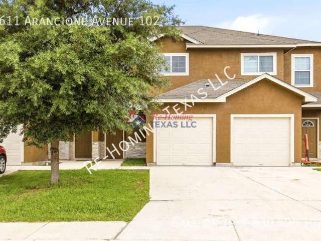 3 Br, 3 bath, Condo 6611 Arancione Avenue