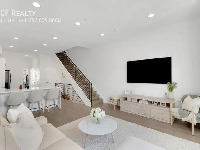 3 Br, 3 bath, Condo 709 N 19th Street
