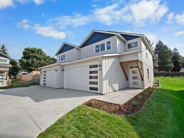 3 Br, 3 bath, Condo 800 E F Street