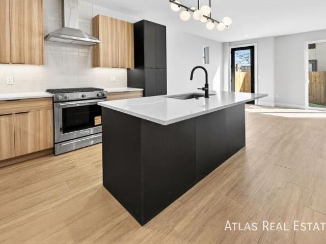 3 Br, 3 bath, Condo 832 Cherry Street