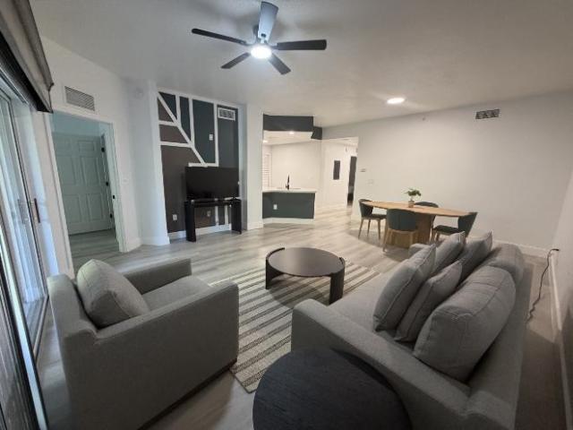 3 Br, 3 bath, Condo 8763 Worldquest Blvd