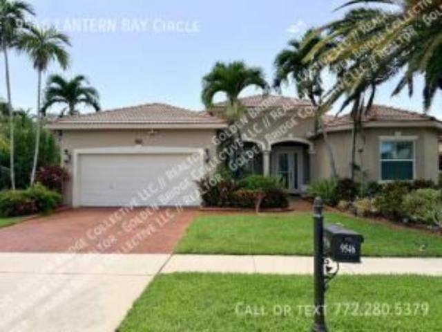 3 Br, 3 bath, Condo 9546 Lantern Bay Circle