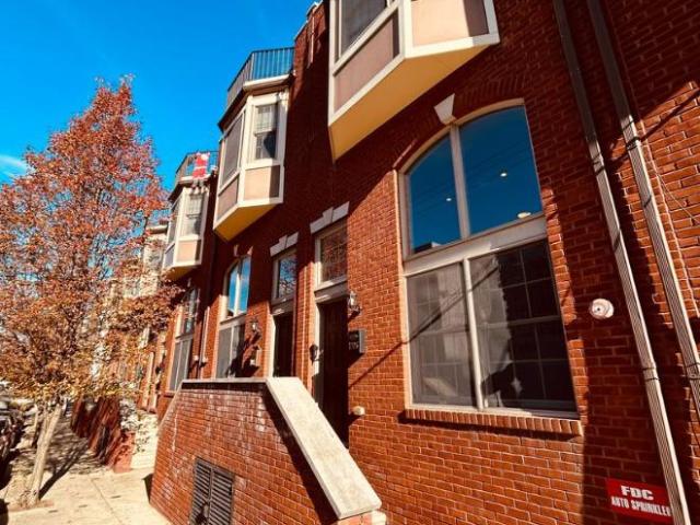 3 Br, 3 bath, Condo 1007 N 3rd St