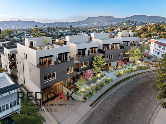 3 Br, 3 bath, Condo 1011 Everett St