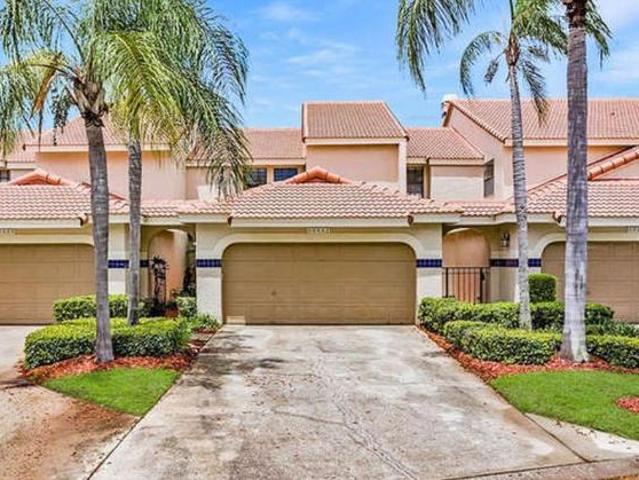 3 Br, 3 bath, Condo 10442 Saint Tropez Pl