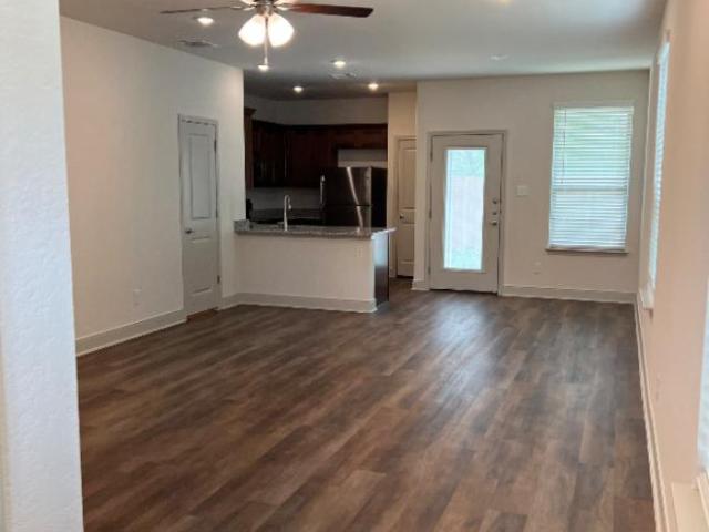 3 Br, 3 bath, Condo 13506 Tulipwood Nook