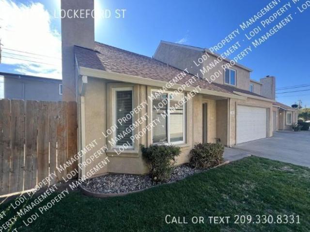 3 Br, 3 bath, Condo 1403 W Lockeford St