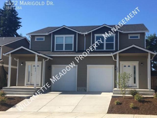 3 Br, 3 bath, Condo 1422 Marigold Dr