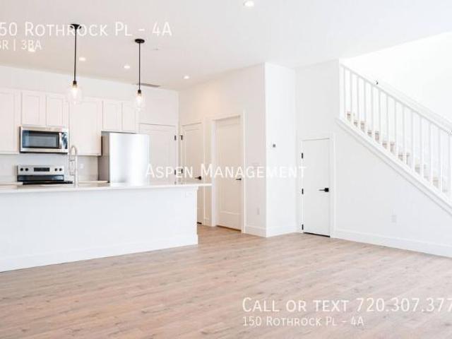 3 Br, 3 bath, Condo 150 Rothrock Pl