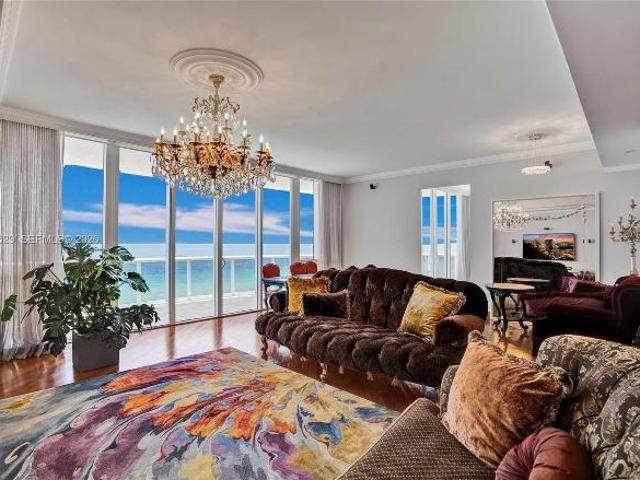 3 Br, 3 bath, Condo 15901 Collins Ave