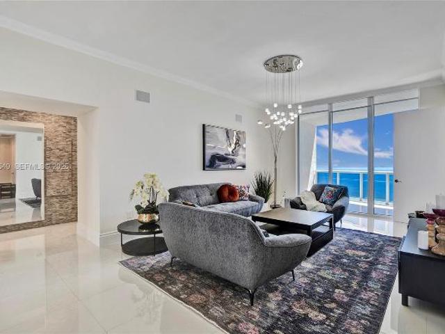 3 Br, 3 bath, Condo 16001 Collins Ave