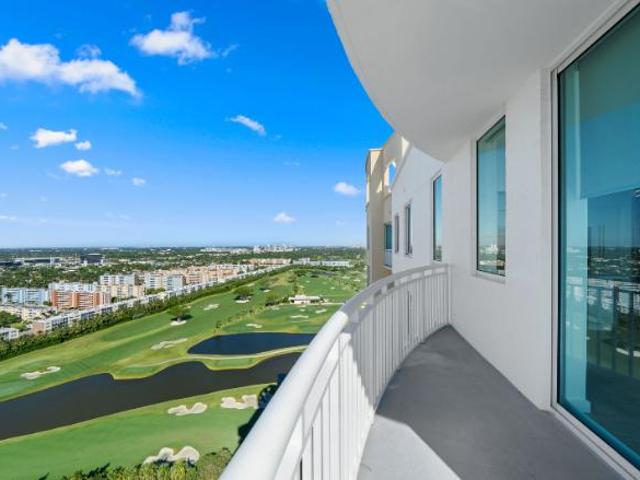 3 Br, 3 bath, Condo 1745 E Hallandale Beach Blvd
