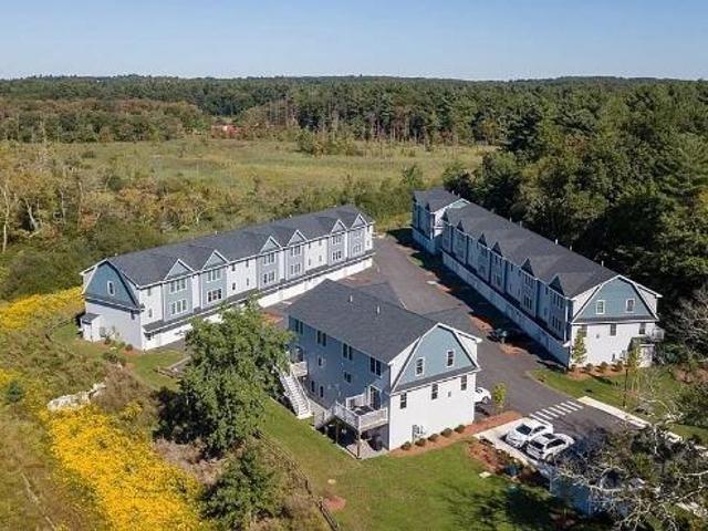 3 Br, 3 bath, Condo 19 Littleton Rd