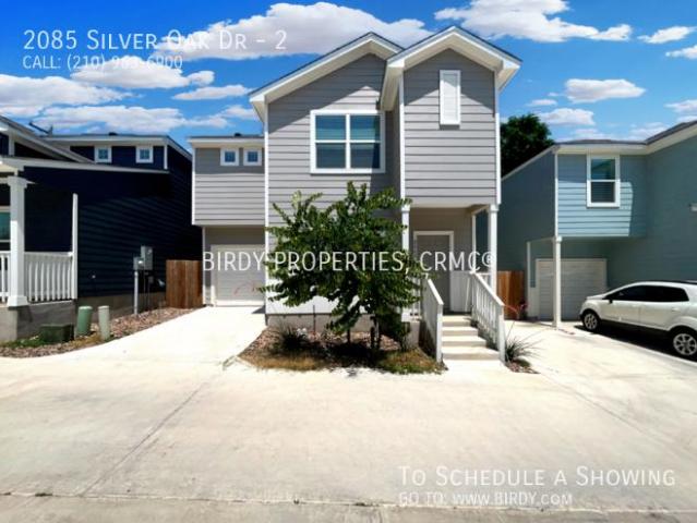 3 Br, 3 bath, Condo 2085 Silver Oak Dr