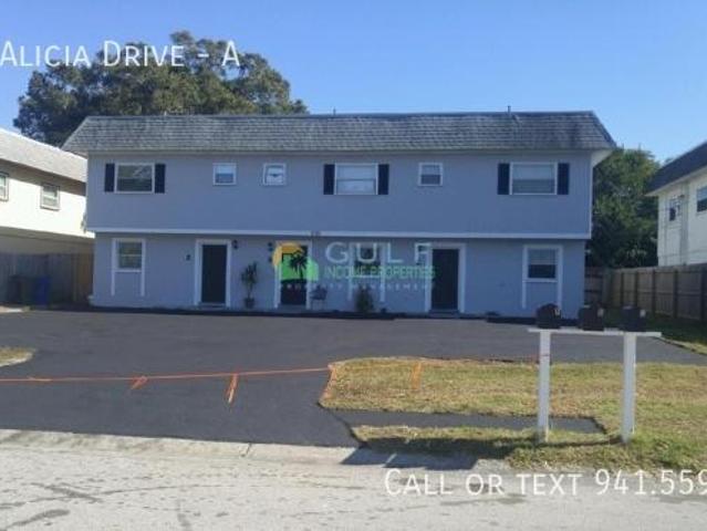3 Br, 3 bath, Condo 2151 Alicia Drive