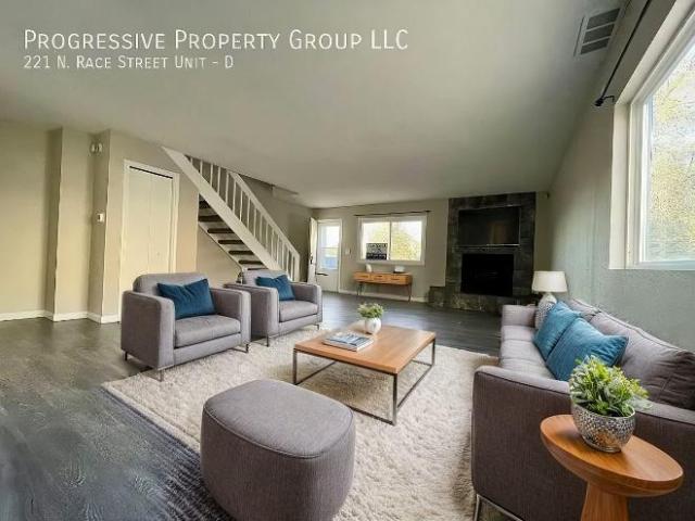 3 Br, 3 bath, Condo 219 N Race Street Unit