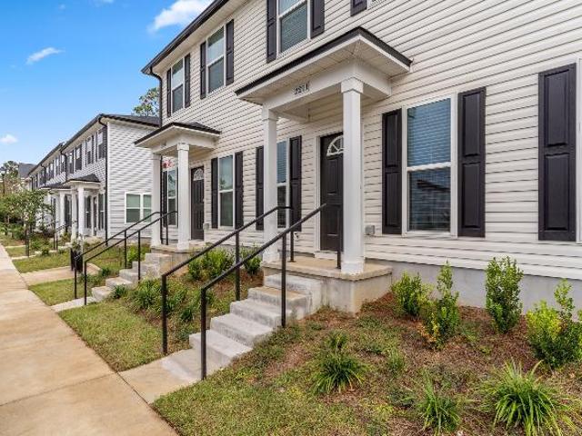 3 Br, 3 bath, Condo 2217 Del Carmel Way