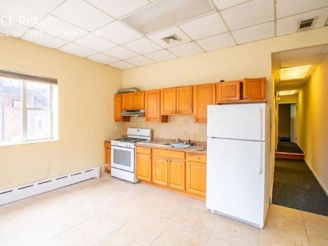 3 Br, 3 bath, Condo 2312 S 12th St