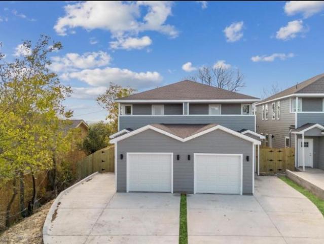 3 Br, 3 bath, Condo 2502 Oxford Ave