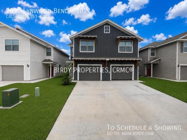 3 Br, 3 bath, Condo 2515 Lynwood Bend