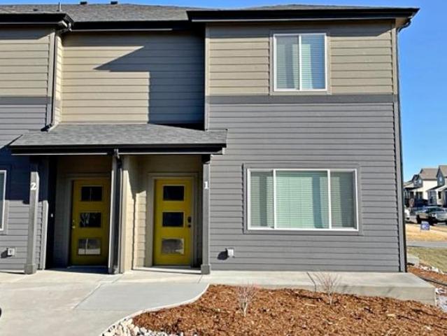3 Br, 3 bath, Condo 2794 Barnstormer St