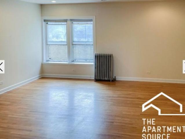 3 Br, 3 bath, Condo 3922 N Pine Grove Ave