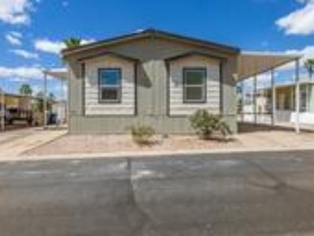 3 Br, 3 bath, Mobile/Manufactured 2000 S Apache Rd