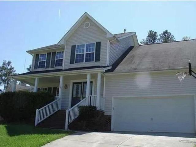 3 Br, 3 bath, Single Family Home 1415 Waterford Green Dr