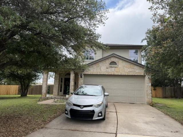 3 Br, 3 bath, Single Family Home 1421 Mojave Bend
