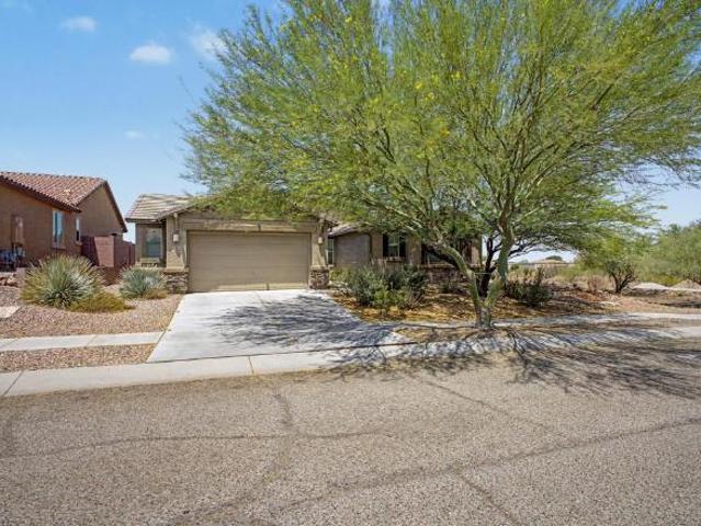 3 Br, 3 bath, Single Family Home 16878 S Eva Ave