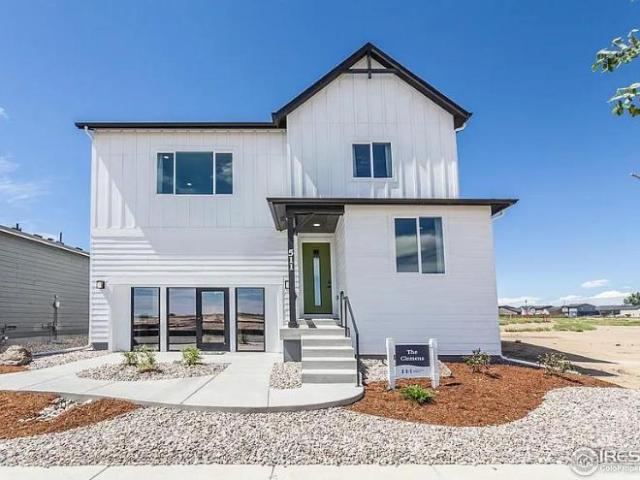 3 Br, 3 bath, Single Family 511 N Aria Wy
