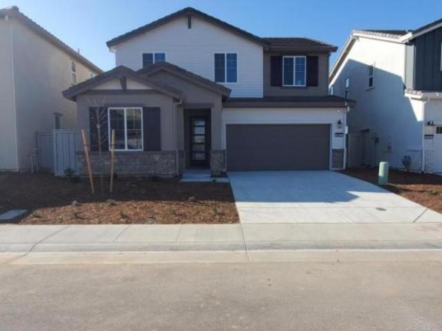 3 Br, 3 bath, Single Family Home 8097 Oxbow Landing Loop
