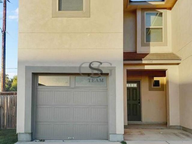3 Br, 3 bath, Single Family 14006 Fratelli Rd