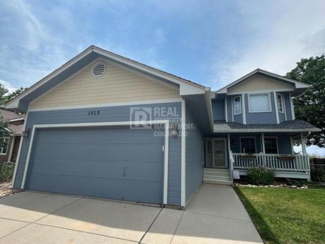 3 Br, 3 bath, Single Family 1415 Maple Dr