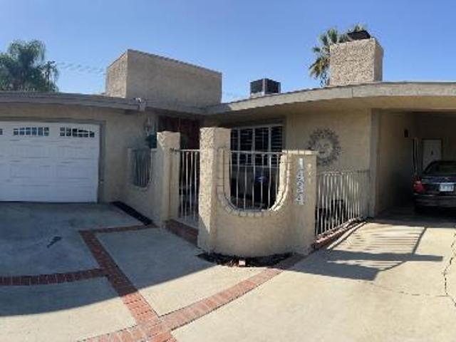 3 Br, 3 bath, Single Family 1434 Kellogg Ave