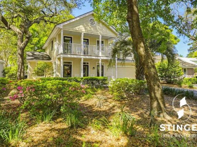 3 Br, 3 bath, Single Family 144 Locust Fence Rd
