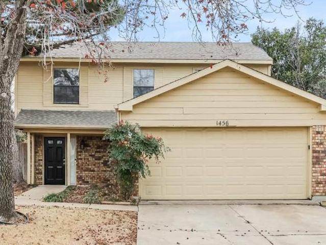3 Br, 3 bath, Single Family 1458 Thistlewood Ln